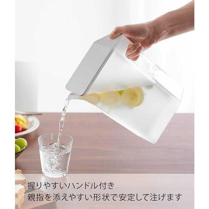 [ ハンドル付きスリム冷水筒 タワー 2L ]山崎実業 tower お茶 水差し 持ち手 目盛り 麦茶ポット 冷蔵庫 ウォーターピッチャー お茶入れ おしゃれ 1816 1817 : 雑貨屋 ...