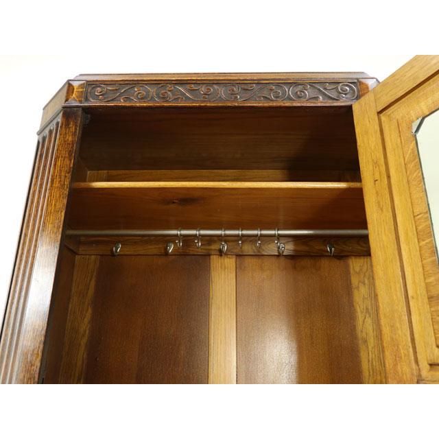 イギリスアンティーク ワードローブ 1枚扉 布地が折り重なったようなリネンフォールド 衣類収納 アンティークフレックス 59346 ...