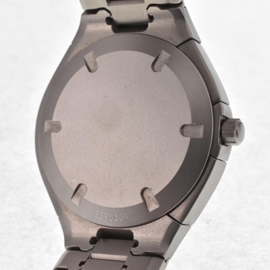 ポルシェデザイン Porsche Design 3732 by IWC チタン クロノグラフ デイト クォーツ メンズ 美品 箱付き O#126801 :126801:aonohappa ...