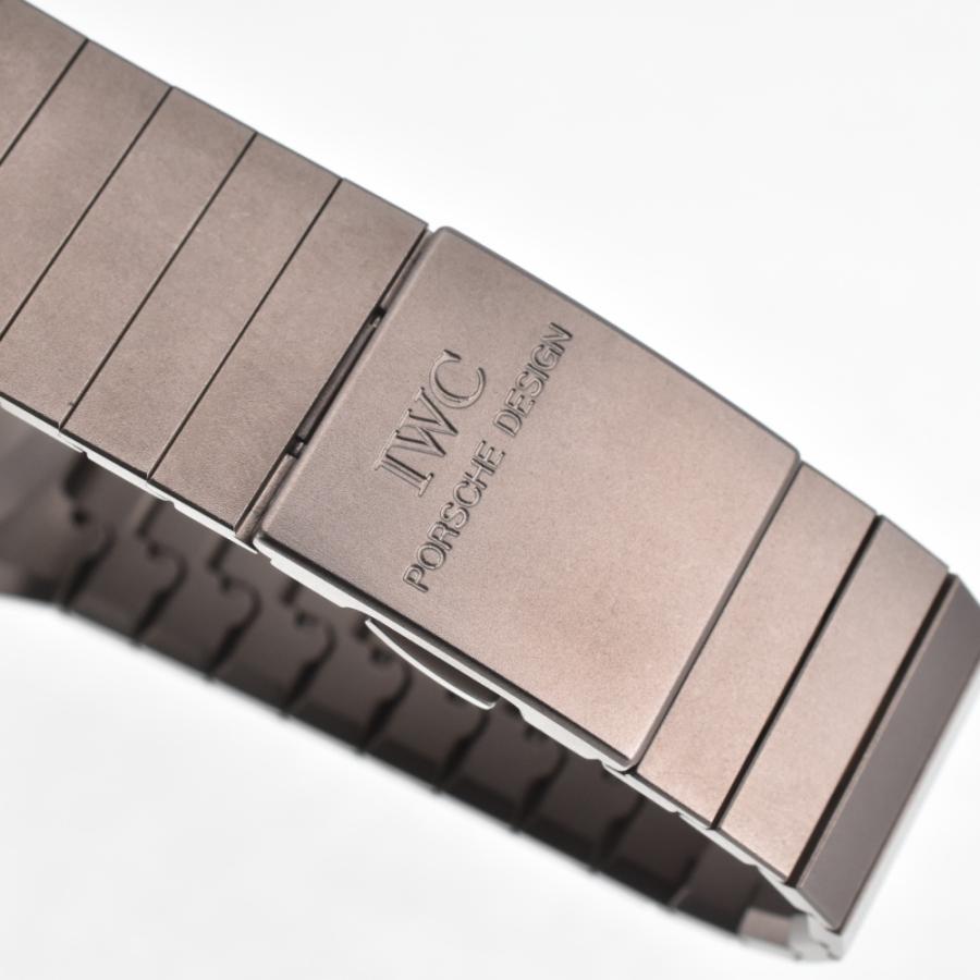 ポルシェデザイン Porsche Design 3732 by IWC チタン クロノグラフ デイト クォーツ メンズ 美品 箱付き O#126801 :126801:aonohappa ...