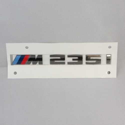 BMW BMW純正 "M235i" エンブレム(F22) : APdirect - 通販 - Yahoo!ショッピング