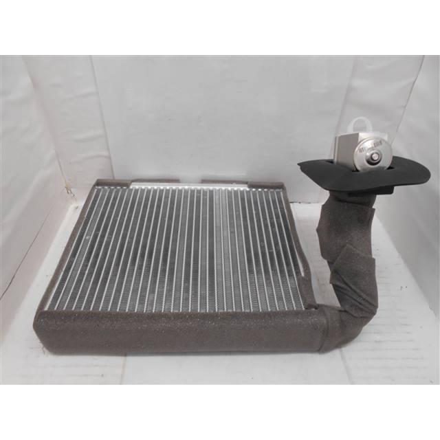 ニッサン ジューク エバポレーター 純正部品番号：27280-1FA2B 管理番号：029299 : apmarkets - 通販 - Yahoo!ショッピング