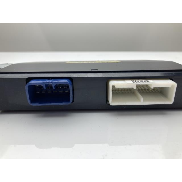 NOAH ノア CBA-AZR60G ドアロックリレー 042 414813-10460 85918-28110 : アプレシア - 通販 - Yahoo!ショッピング