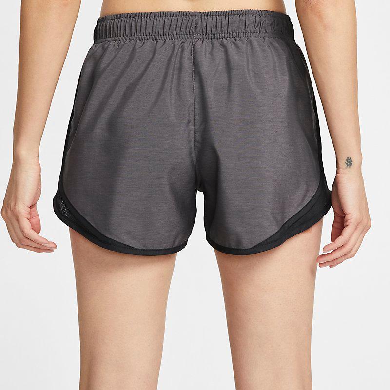 NIKE（ナイキ） ランニングパンツ レディース テンポ ランニングウェア ショートパンツ 速乾 マラソン ジョギング トレーニング ...