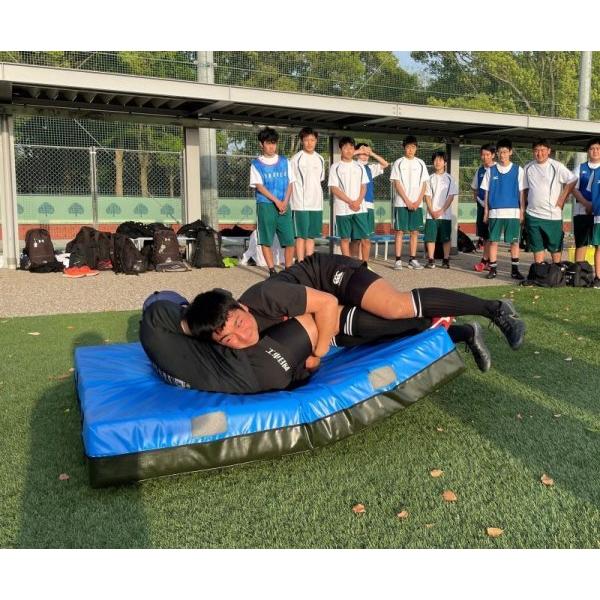 マーシャルワールド ジュニアタックルマット RUJM-BU ラグビー 受注生産 【直送品-送料別途】 マーシャルワールド MARTIAL ...