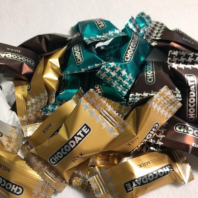 チョコレートデーツLa Ronda Chocolate Dates 80g 個別包装で6個入り 1個の食べごたえがあり1-2人には十分な量です ...