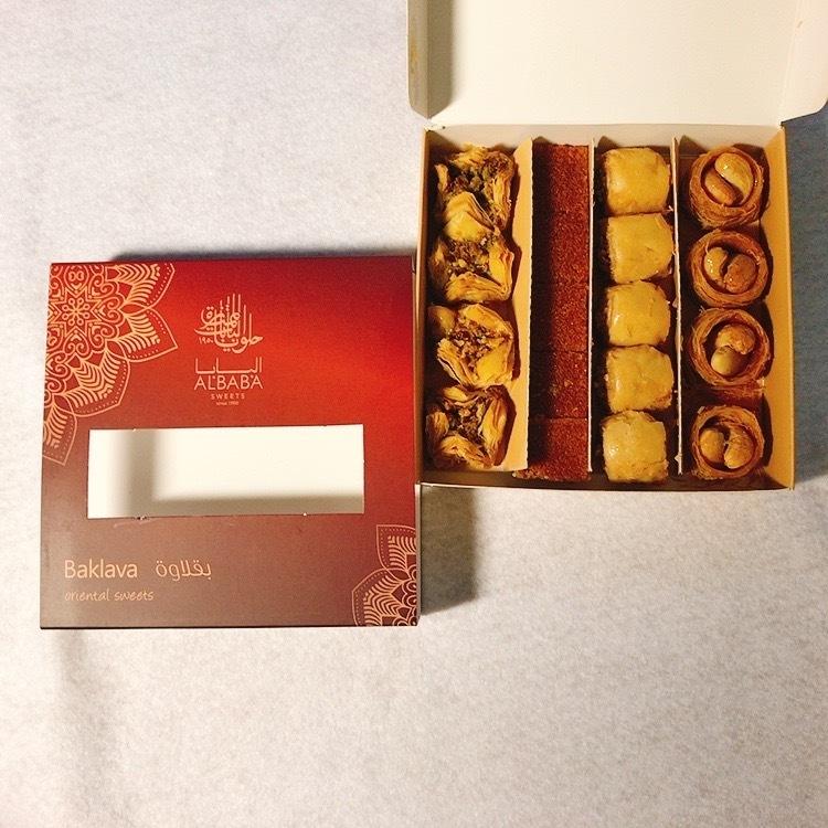 おいしい焼き菓子 バクラヴァ ミックス 215g アラビックスィーツ代表格の ナッツたっぷりパイ 菓子 バクラバ 4種類16個入り 送料無料 ...
