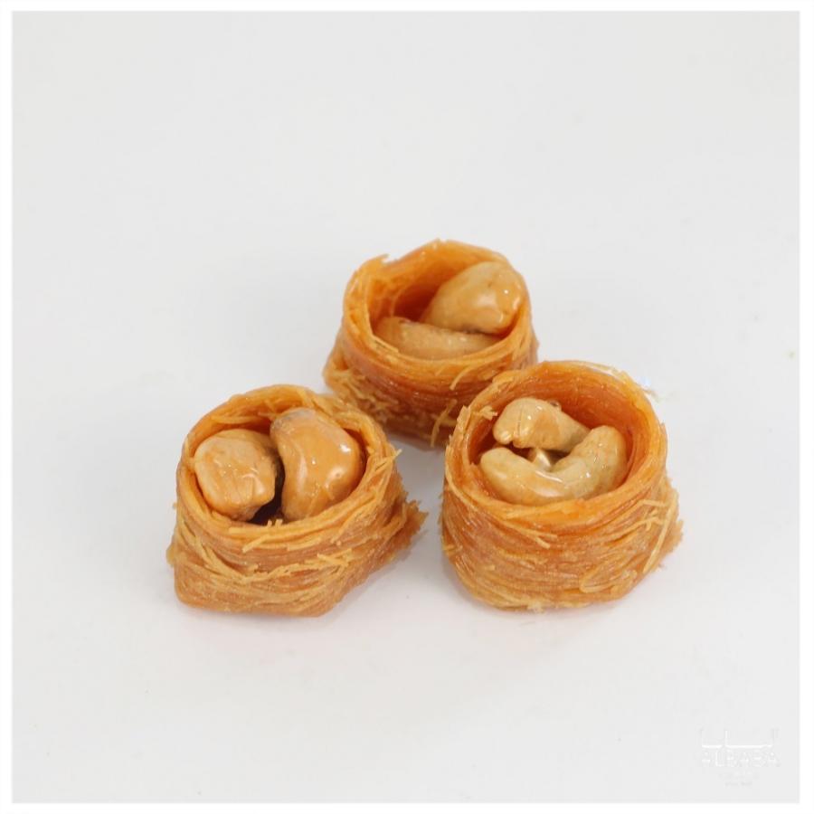 おいしい焼き菓子 バクラヴァ ミックス 215g アラビックスィーツ代表格の ナッツたっぷりパイ 菓子 バクラバ 4種類16個入り 送料無料 ...