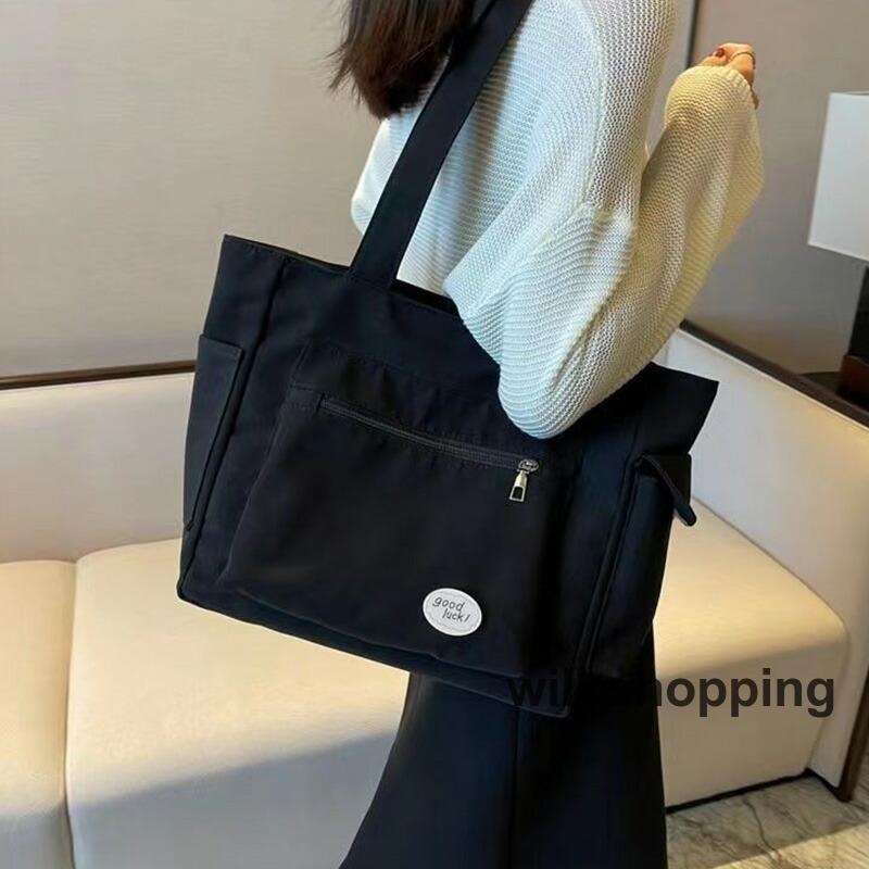 トートバッグ レディース 大きめ キャンバス ショルダーバッグ a4 軽量 ファスナー付き バッグ 大人 お出かけ かわいい ポケット付き トート ショルダー : zq-bb1-11139 ...