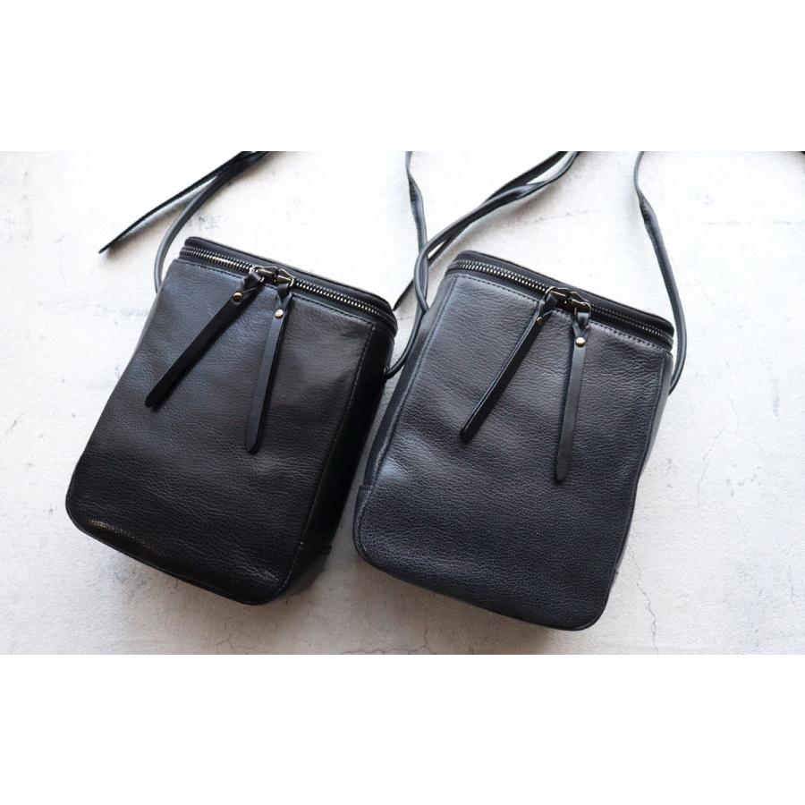 ショルダーバッグ ESTINE エスティーヌ アブリル バニティバッグ レザー やぎ革 本革 1074930 :1074930:かばんと財布の店アリスタ - 通販 - Yahoo!ショッピング