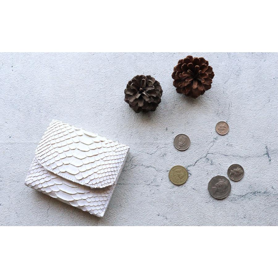 VIADOAN（ヴィアドアン） 二つ折り財布 ボックス型小銭入れ ドアン Bran python ブランパイソン ミニ財布 蛇革 ダイヤモンドパイソン 日本製 レディース 453 動画あり ...