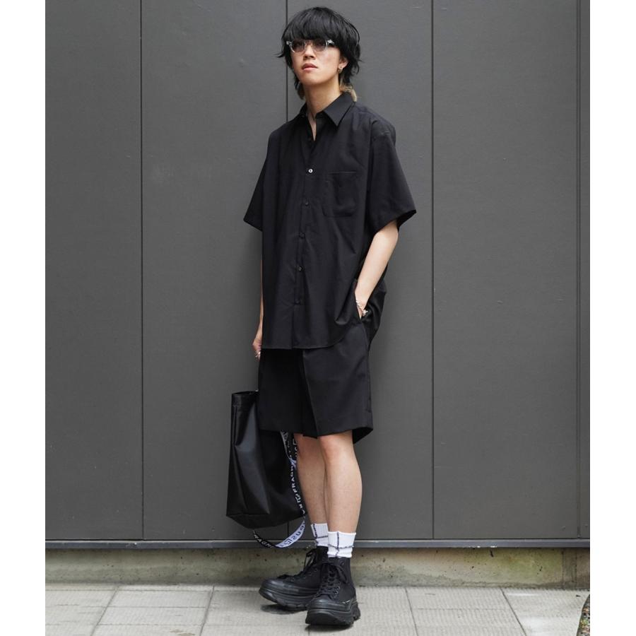 MARKAWARE / マーカウェア ： DOUBLE PLEATED CLASSIC WIDE SHORTS ： A24B-04PT01B : a24b-04pt01b : ARKnets ...