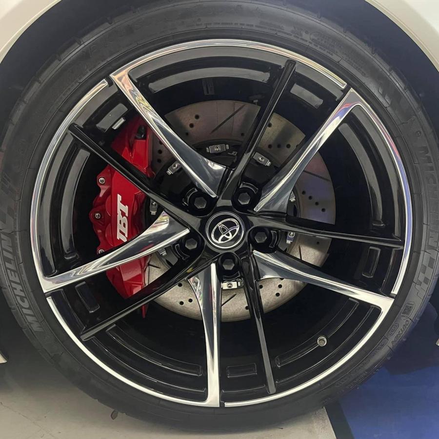 JBTブレーキキャリパー8POT（Z8）+2ピース380mmスリット＆ドリルドローター：フロント：全10色：トヨタ・GRスープラ・フロント用 ...