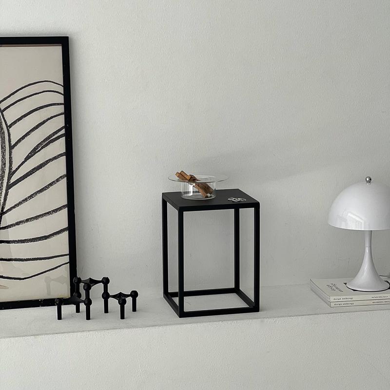 スリムフレーム ローテーブル H30cm [ART OF BLACK] : table-03160 : ART OF BLACK - 通販 - Yahoo!ショッピング