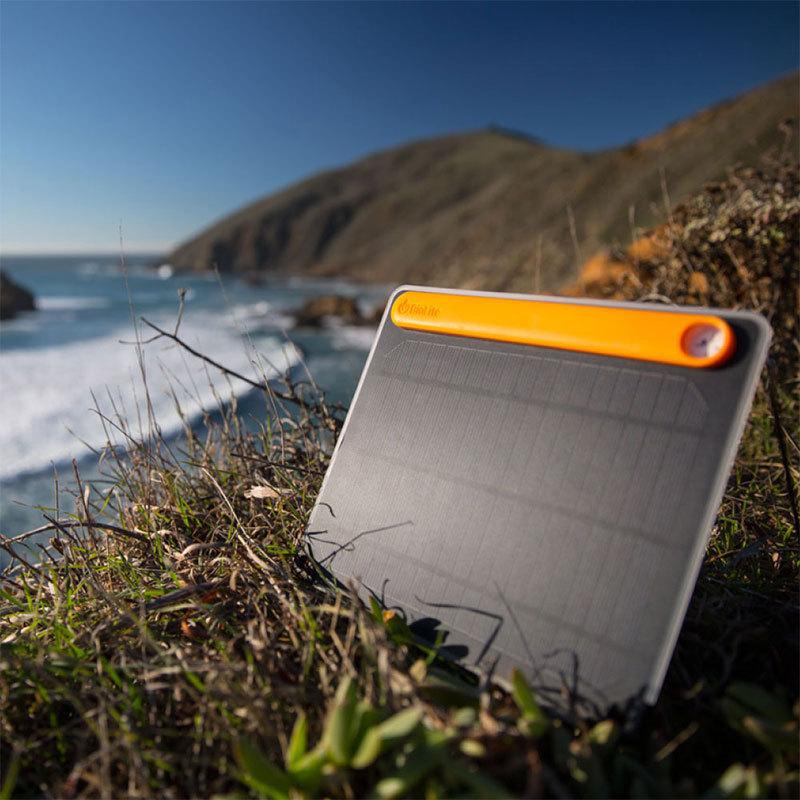 BioLite バイオライト ソーラーパネル5 PLUS 1824269 ソーラーパネル : 地球の歩き方オンラインショップ - 通販 - Yahoo!ショッピング