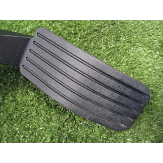 プジョー 206 T1NFU アクセルペダル 9643073280 送料【S】 : 210396000079900 : ASAHI-PARTS ...