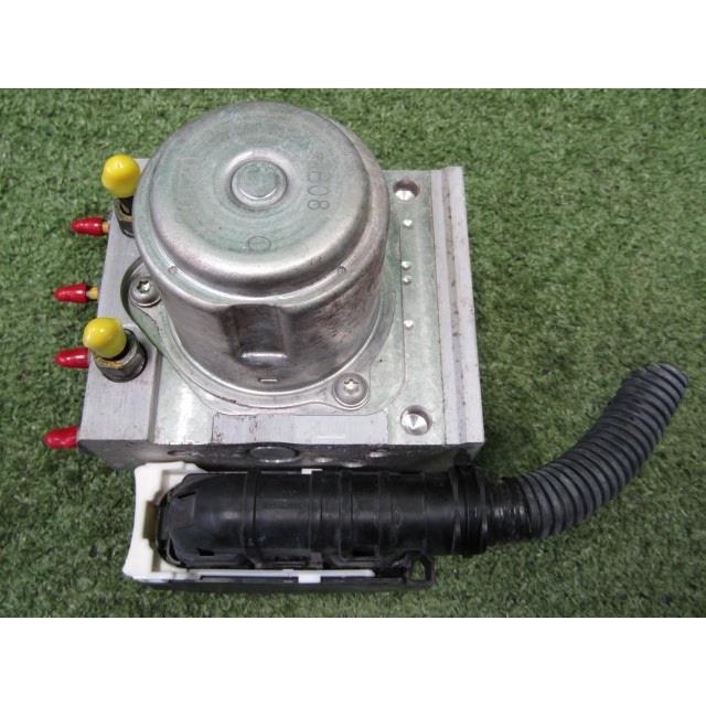 フィット GP1 ABSアクチュエーター 3B08B-0278 F2VAA 57110-TF2-Q02 送料【S】 : ASAHI-PARTS - 通販 - Yahoo!ショッピング