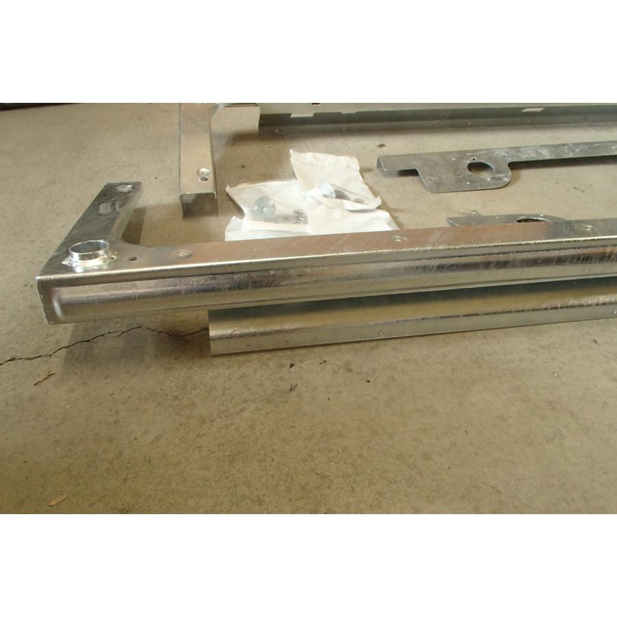 ランドローバー ディフェンダー ガルバナイズドリヤクォーターキャッピングフルセット YRM※送料別途見積もり : 旭モータース - 通販 - Yahoo!ショッピング