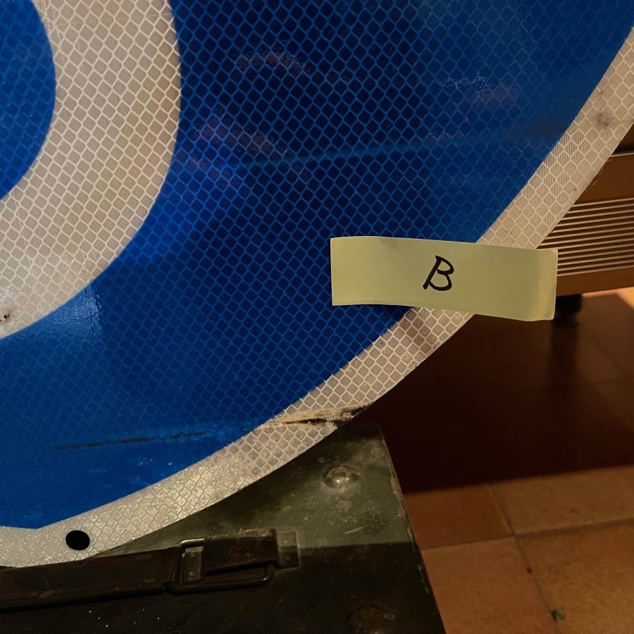 ロードサイン INTERSTATE CALIFORNIA 5 B E65 WARNING 道路標識 ガレージ 本物 アメリカ雑貨 輸入雑貨 アメリカン雑貨 ハワイ雑貨 カリフォルニア メタル ...