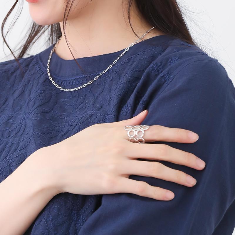 カレンシルバーリング レディース メンズ 指輪 槌目サークル シルバー 950 調整可能 フリーサイズ アレルギー対応 アクセサリー クリスマス プレゼント : srg-k044 : シルバー ...