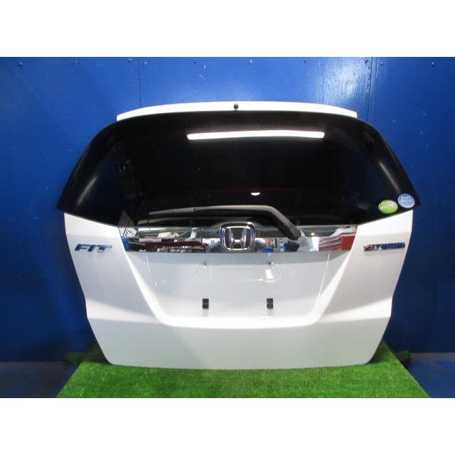 フィット DAA-GP1 リアゲート バックドア NH578 68100-TF2-000ZZ : 000014519015800 : as-shop3 - 通販 - Yahoo!ショッピング