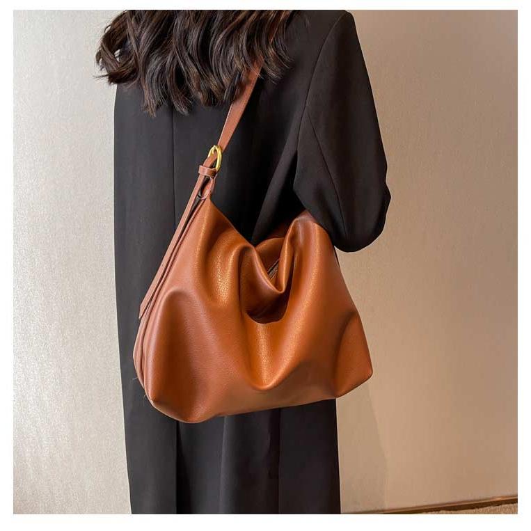 トートバッグ レディース バッグ 軽量 ショルダーバッグ 大きめ 大容量 ファスナー 無地 横型 フェイクレザー A4 お洒落 肩掛け 斜め掛け 鞄 : jyonn3154 : seam ...