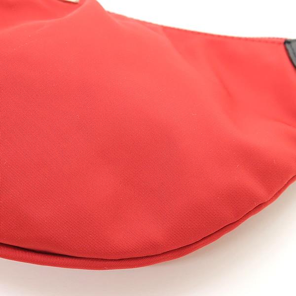 【広尾店】 プラダ PRADA ポーチ ナイロン 赤 SV金具 【15883】 : atlantis - 通販 - Yahoo!ショッピング