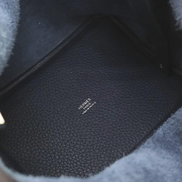 【広尾店】エルメス HERMES ピコタンロックPM エクラ ブルーニュイ A刻印(2017年)SV金具 【16143】 : atlantis ...