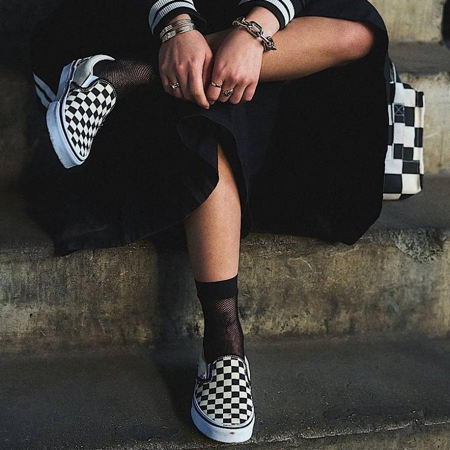 VANS CLASSIC SLIP-ON スニーカー スリッポン チェッカーボード SNEAKER SHOES 靴 VN000EYEBWW ...