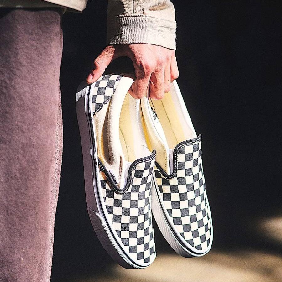 VANS CLASSIC SLIP-ON スニーカー スリッポン チェッカーボード SNEAKER SHOES 靴 VN000EYEBWW ...