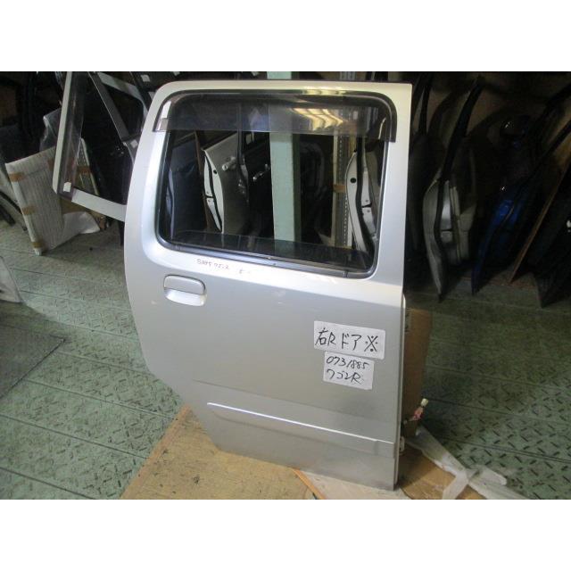 ワゴンRプラス GF-MA63S 右リアドア カラー/ Z2S 68003-78F00 400806 :000519146413300:オート商会 - 通販 - Yahoo!ショッピング