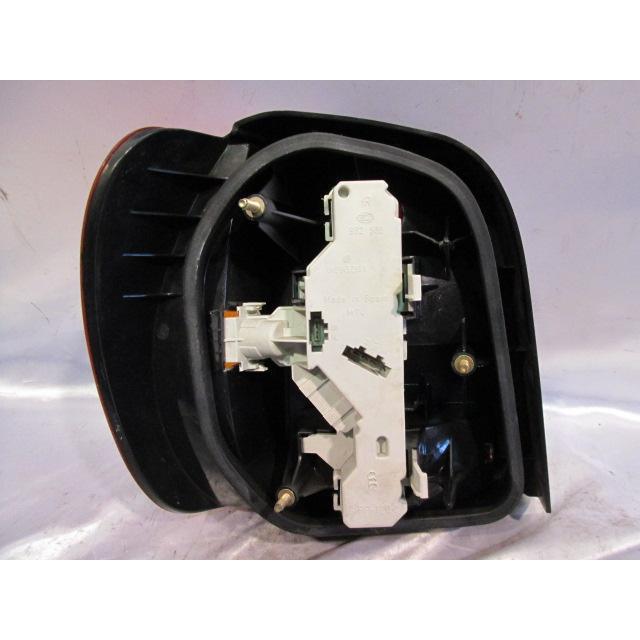 VW ポロ E-6NAHS 右テールランプ P2447 : オート商会 - 通販 - Yahoo!ショッピング