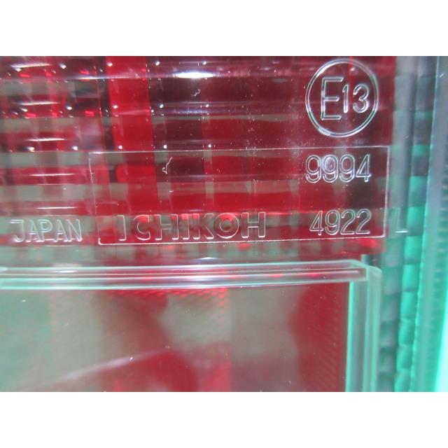 コモ KG-JVWE25 左テール 5-86130-070-0 430255 : 221111000415600 : オート商会 - 通販 - Yahoo!ショッピング