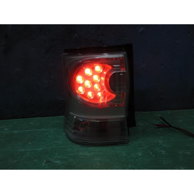 タント DBA-L375S LEDタイプ 左テール 81560-B2440 434910 : オート商会 - 通販 - Yahoo!ショッピング