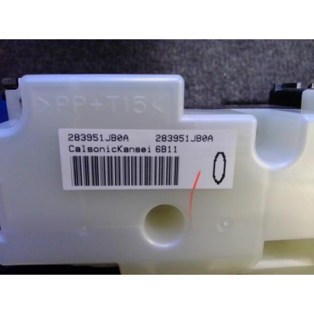 エルグランド DBA-TE52 ナビ GAE 28091-1ME3C 437486 : オート商会 - 通販 - Yahoo!ショッピング