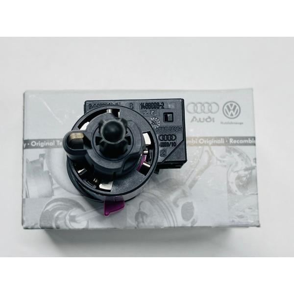 Audi アウディ 純正 A4 A5 A6 Q5 Q7 ブレーキランプスイッチ ブレーキライトスイッチ ブレーキスイッチ 4F0945459B ...