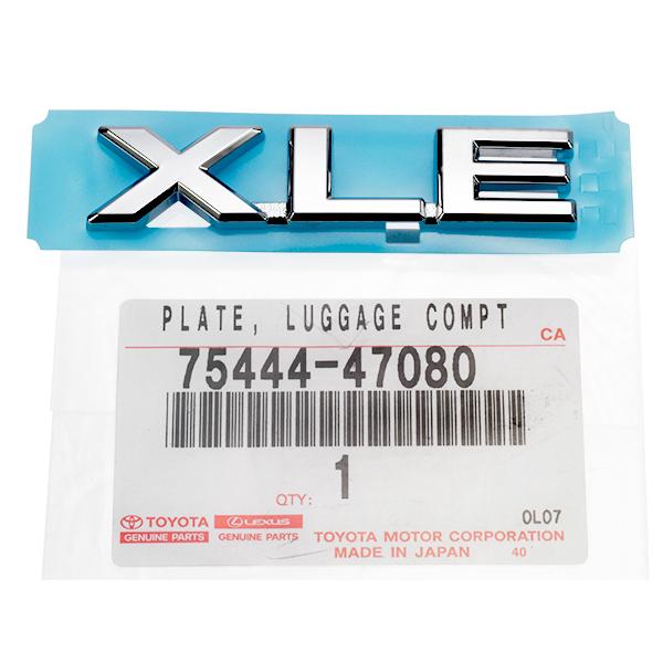 トヨタ トヨタ純正 US プリウス ZVW50後期 輸出仕様 USDM北米仕様ZVW51.55 XLE リアエンブレム バッジ 75444 ...