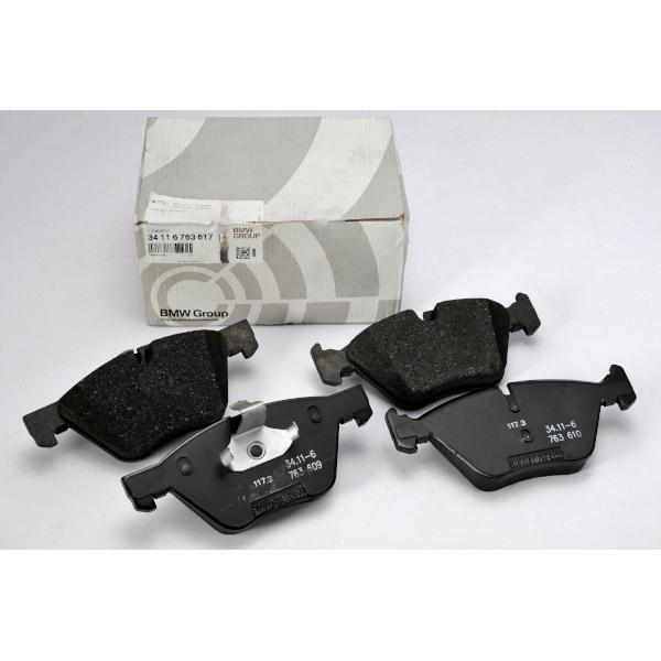 BMW 純正 E60 E61 E82 E88 E90 E92 525i 120i 320i フロント ブレーキパッド 34116763617 ...