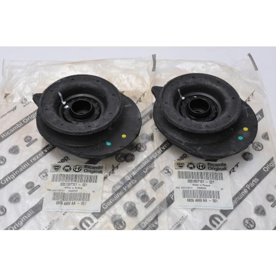 フィアット 純正 フロントショックアッパーマウント FIAT 500 500C 312型 0.9L 1.2L 1.4L ストラット 左右セット ...