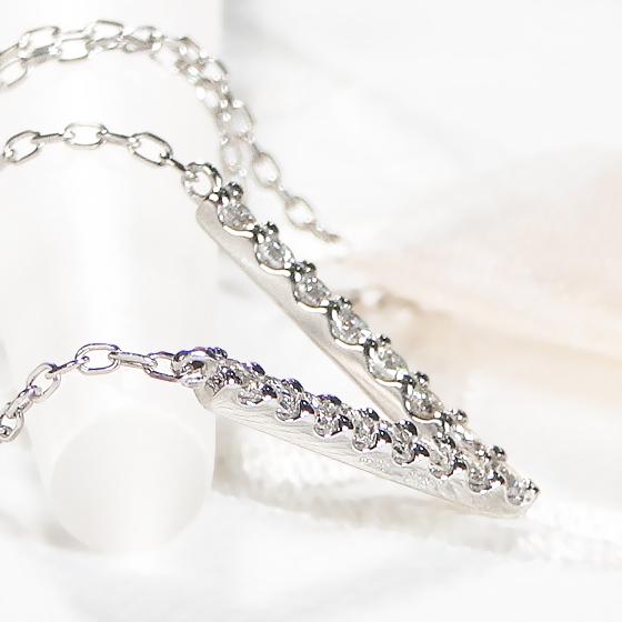 Pt900 0.2ct Vモチーフ ダイヤモンド ネックレス ペンダント 送料無料 ダイヤ ダイア V Vライン VLine V字 人気 プラチナ プレゼント シンプル ben0136 ...