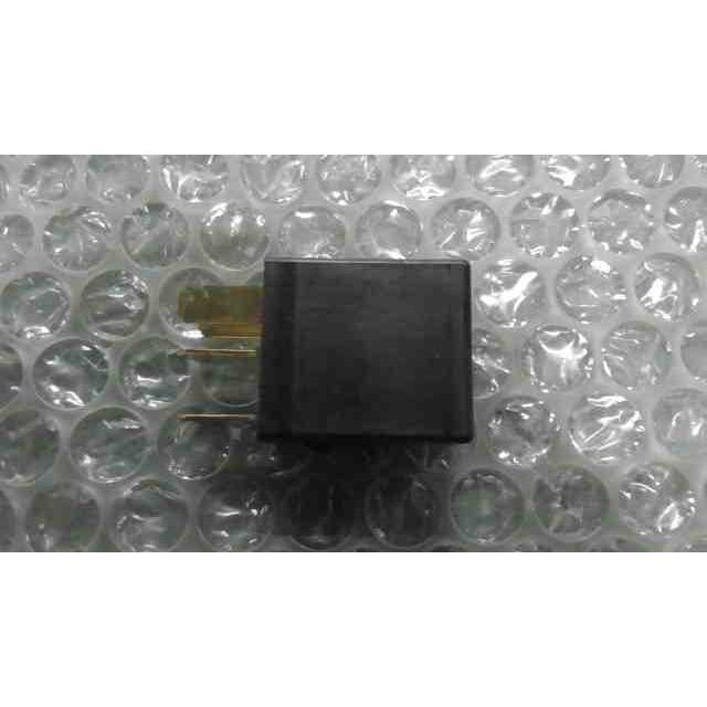 ディオ FI AF68-1307xxx の リレー *1669686363 中古 : 1669686363-20221125 : バイクパーツCITY - 通販 - Yahoo!ショッピング