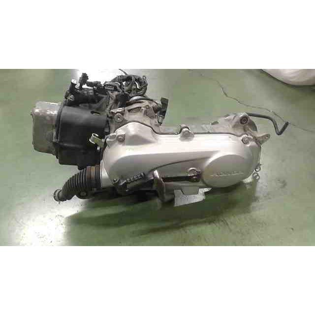 ディオ FI AF68-1217xxx の エンジン *1747876885 中古 : バイクパーツCITY - 通販 - Yahoo!ショッピング