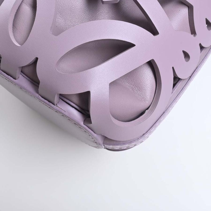 LOEWE ロエベ レザー ナパ アナグラム カットアウト ポケット LOEWE ロエベ レザー ナパ アナグラム カットアウト ポケット