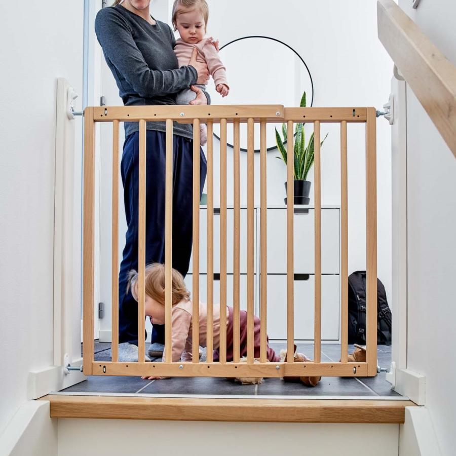 ペットゲート ペットフェンス ドア付き 階段上 バリアフリー 木製 犬 ワイド 柵 おしゃれ ベビーダン マルチダンウッド BD112 : ベビーゲート専門店 BabyDan - 通販 ...