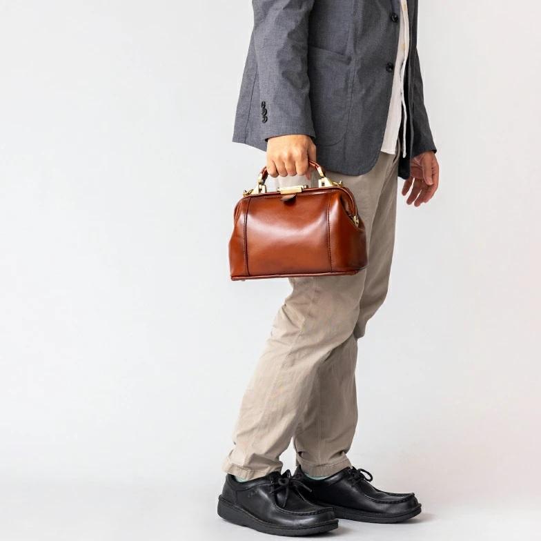 Gem Basic ダレスバッグ セカンドポーチ ショルダーバッグ 小さめ 牛革