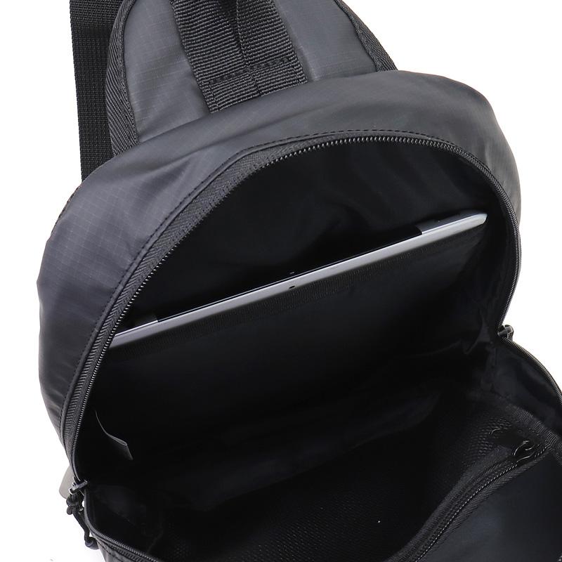 MICHAEL LINNELL マイケルリンネル A.R.M.S アームズ ボディバッグ ワンショルダーバッグ 斜め掛けバッグ 8L B5 ...