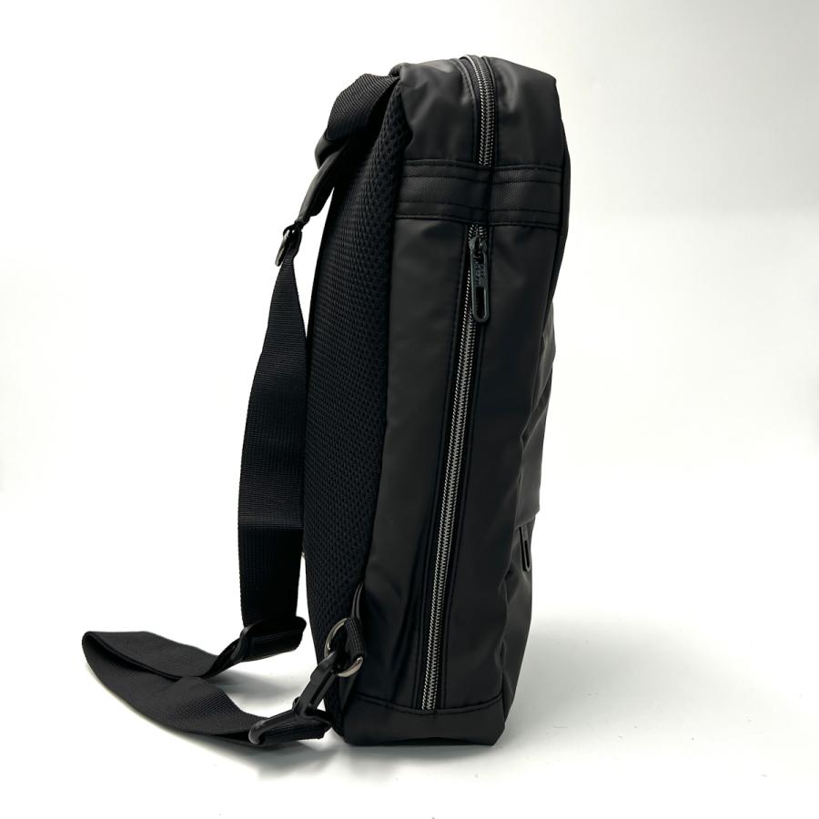 リアルデザイン ボディバッグ 大きめ シンプル A4 軽量 保冷ポケット メンズ REAL DESIGN RDBG-116 正規品 カバン ...