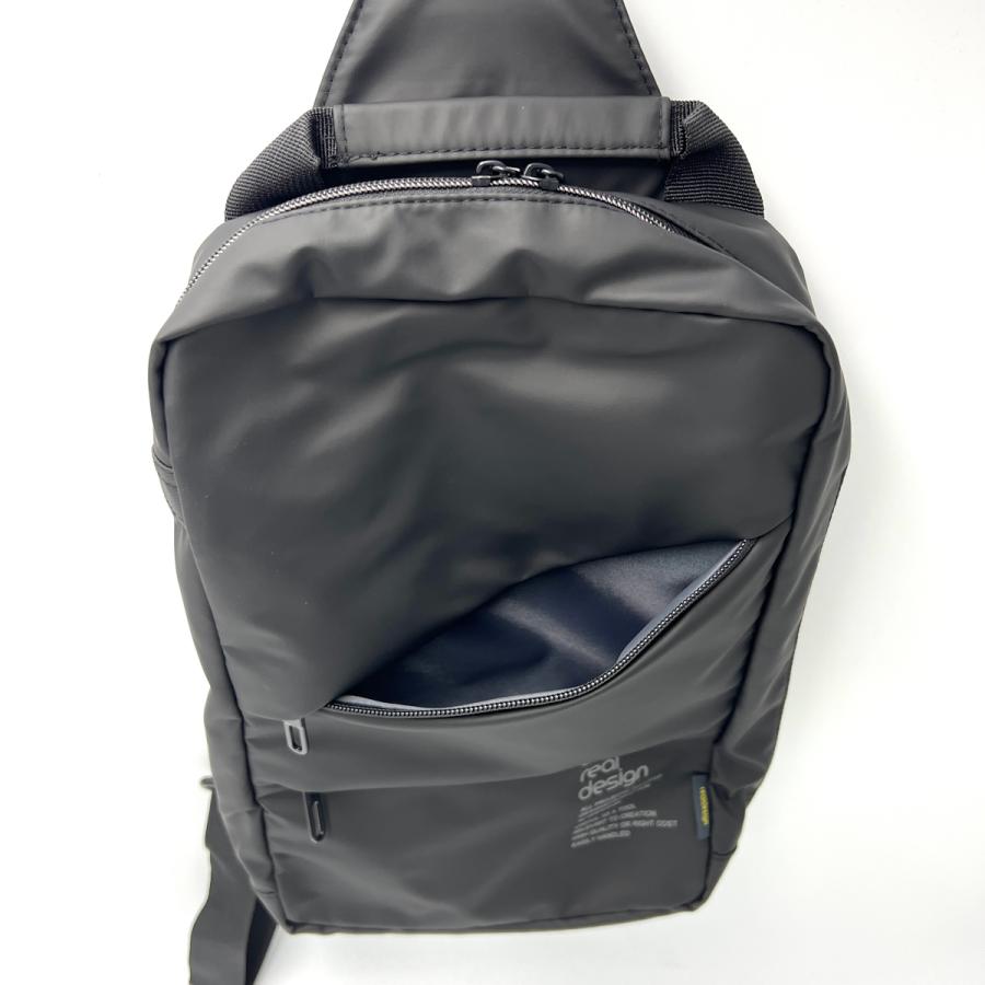 リアルデザイン ボディバッグ 大きめ シンプル A4 軽量 保冷ポケット メンズ REAL DESIGN RDBG-116 正規品 カバン ...