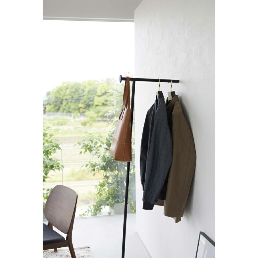 山崎実業 スリムコートハンガー フレーム frame 衣類 立て掛け スチーマー バッグ 帽子 コンパクト スリム 便利 おしゃれ 収納 ホワイト ブラック 6145 6146 ...