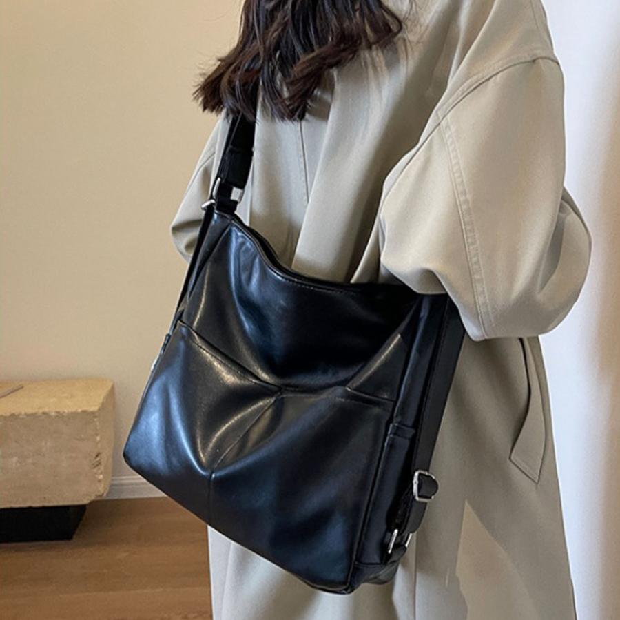 ショルダーバッグ レディース A4 軽量 薄型 大きめ リュックサック 2WAY 40代 50代 大容量 通勤 おしゃれ : セレクトshop BAREFEET - 通販 - Yahoo!ショッピング